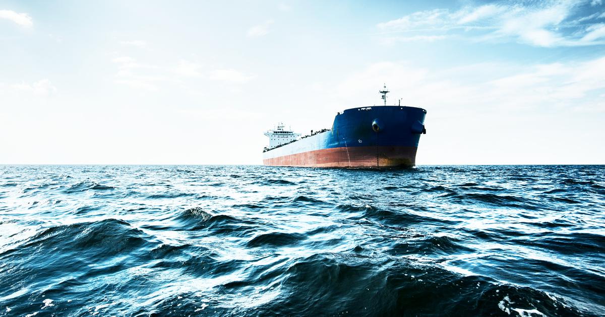 Pentagon: amerykański okręt wojenny i statki handlowe zaatakowane na ...