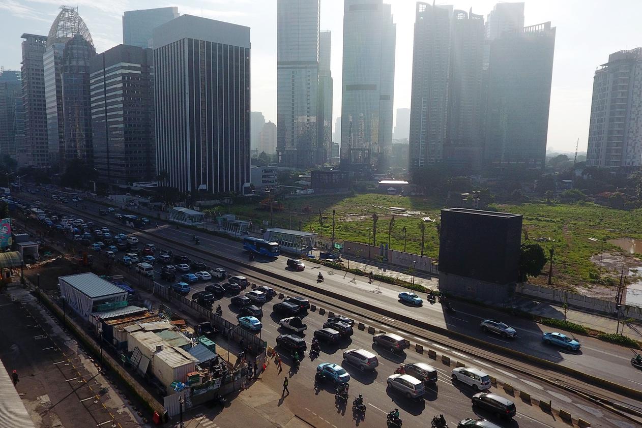 Ponad 900 proc. wzrost sprzedaży aut w Indonezji - Puls Biznesu - pb.pl