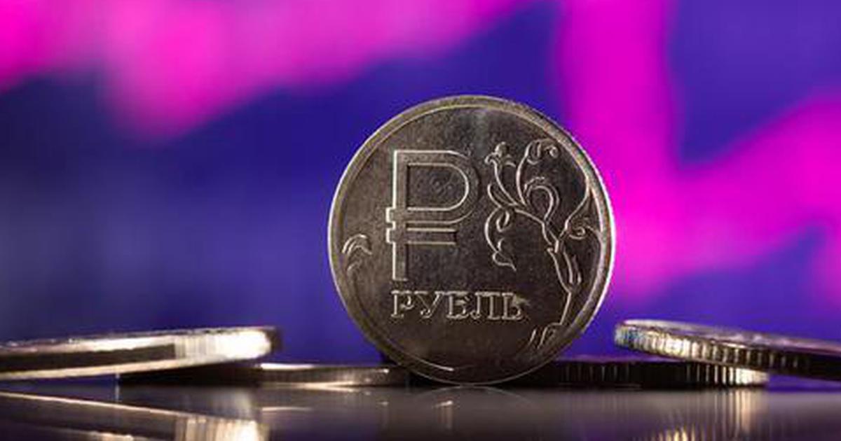 Wartość rubla wciąż blisko czteromiesięcznego maksimum - Puls Biznesu ...